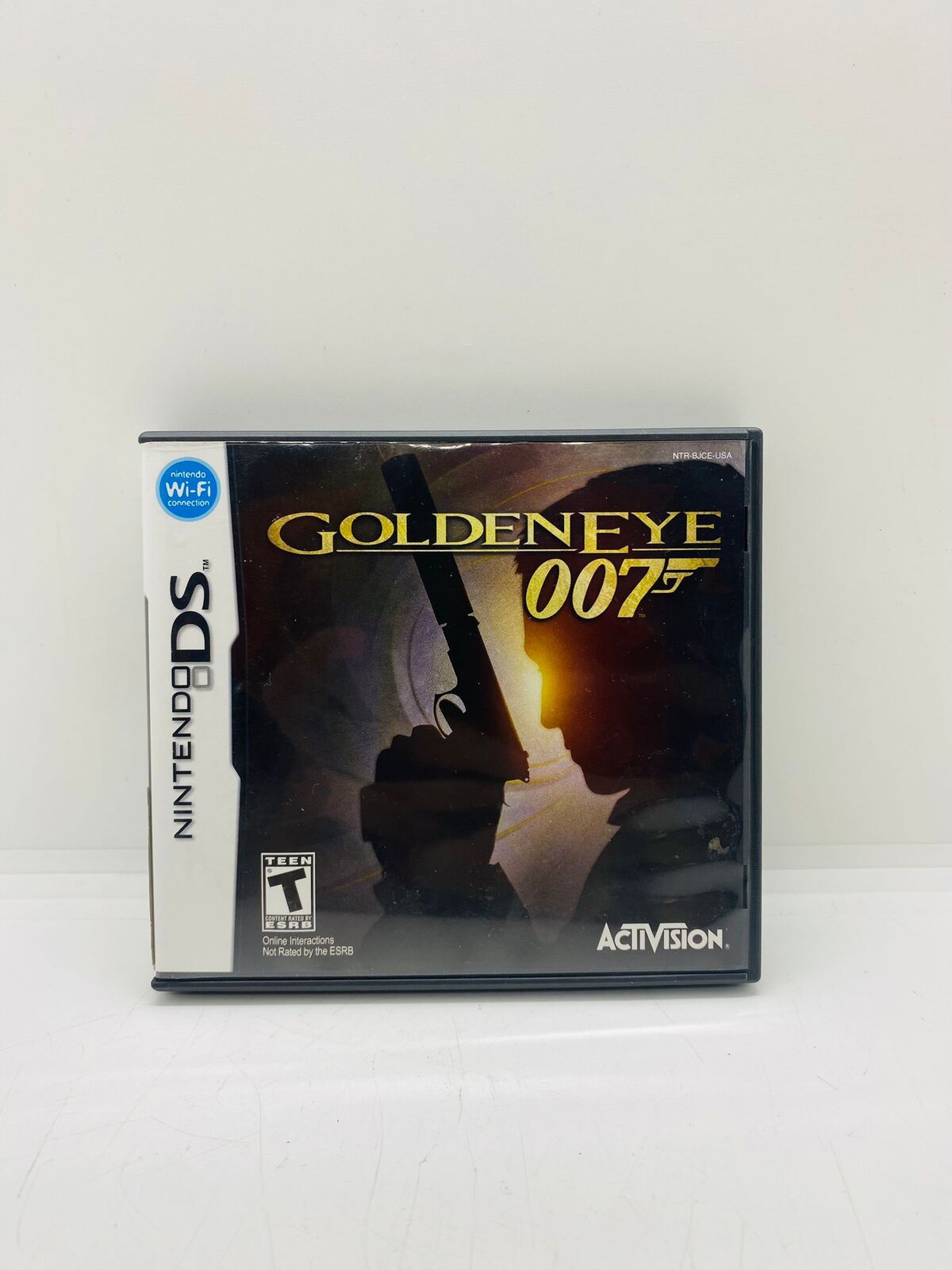 Goldeneye 007 Nintendo DS Video Game with Manual Book
