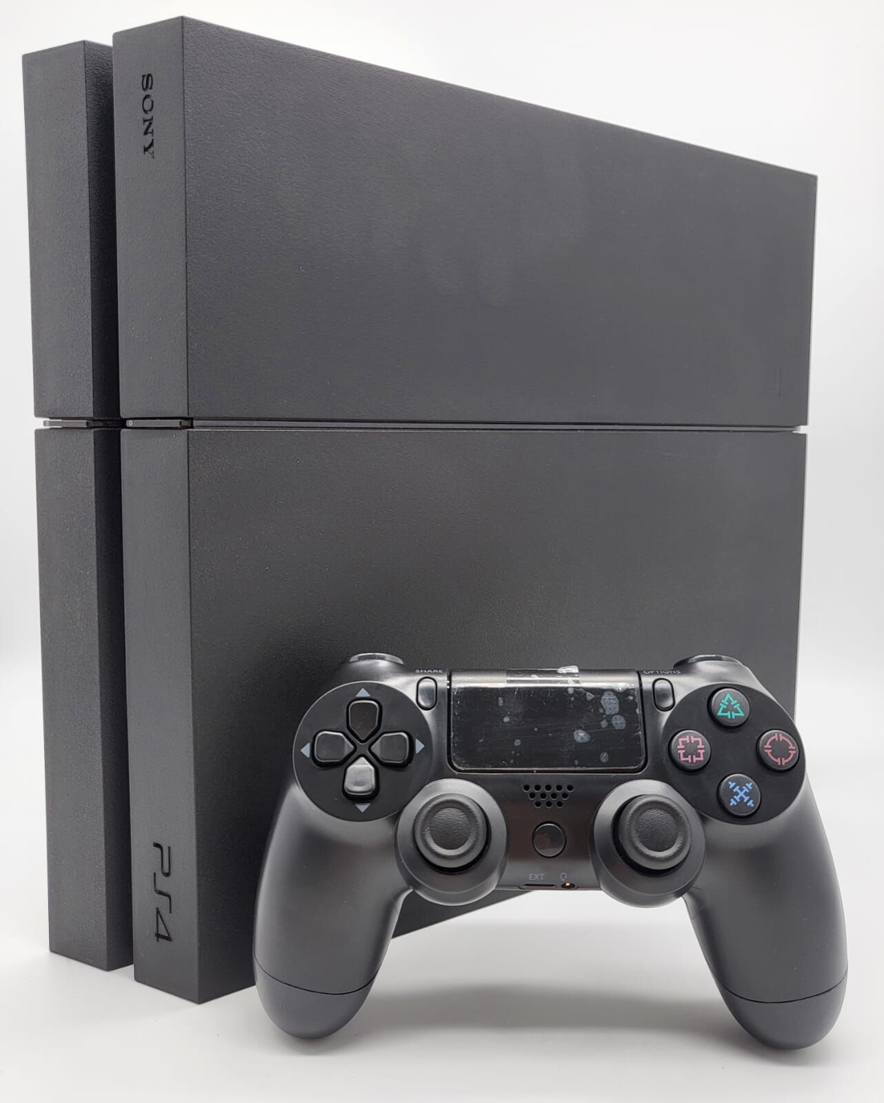 Sony PlayStation 4 500GB Console Black with Black Controller and Leads